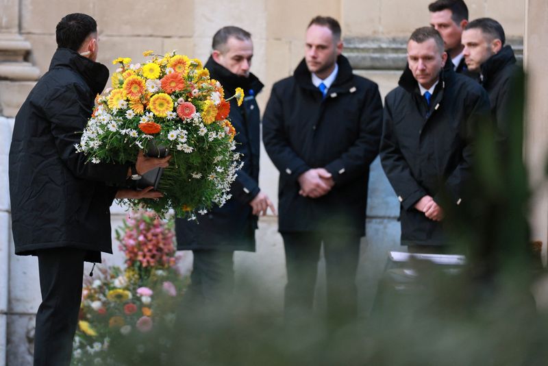 Brigitte Bardot to be buried on the French Riviera