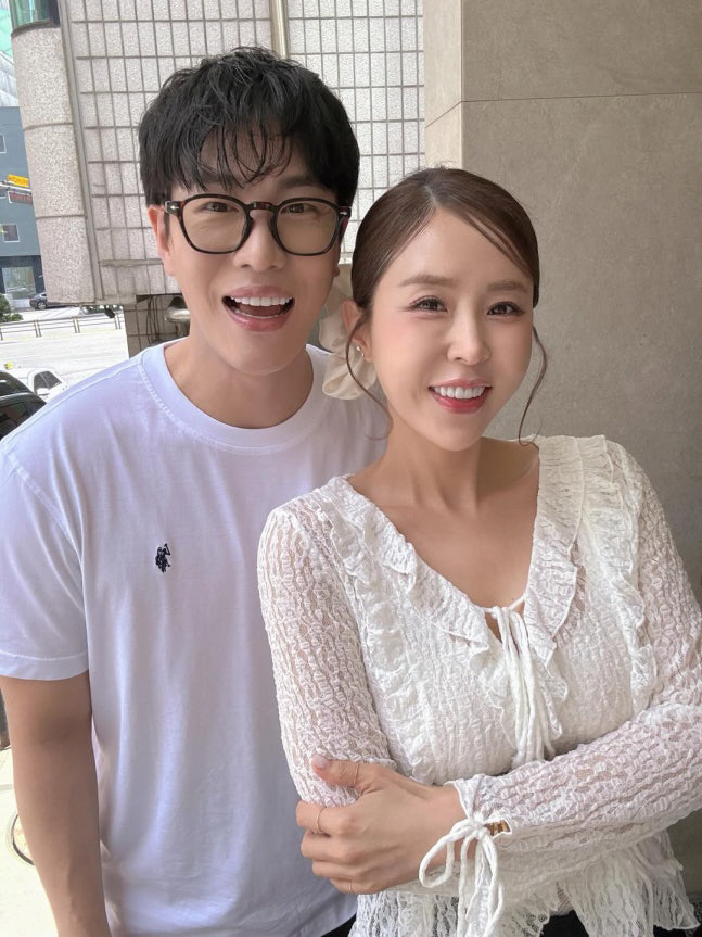 Moonwon and Shinji didn't know they were famous. Self mistake ...