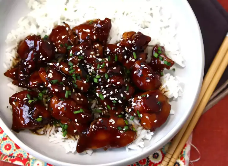 Homemade teriyaki sauce, perfect with salmon and chicken!