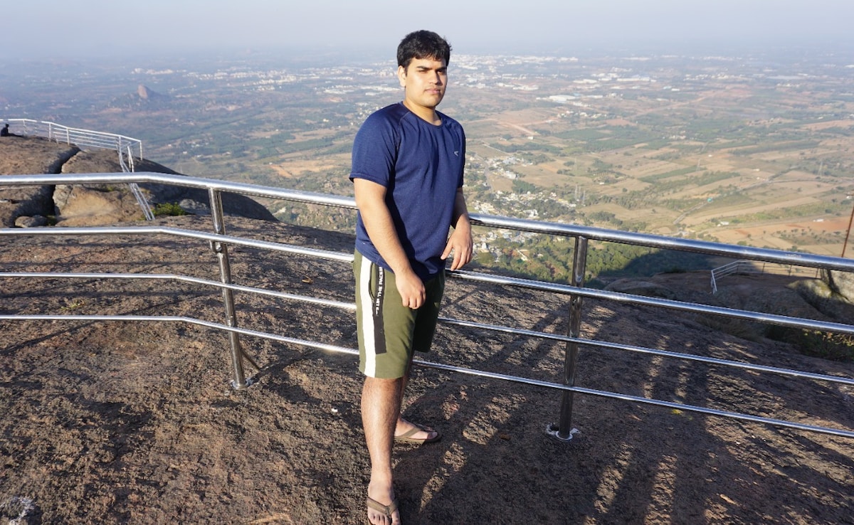 Engineer, 26, falls from 16th floor of building in Bengaluru, dies