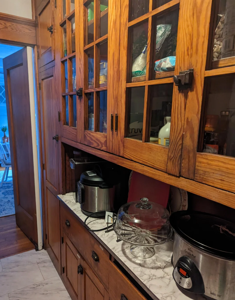 People are calling out the outdated home design trends that are 1,000% ...