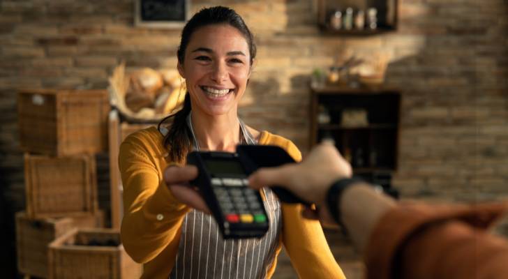 'Ghost tapping' is on the rise — what Canadians need to know about this ...