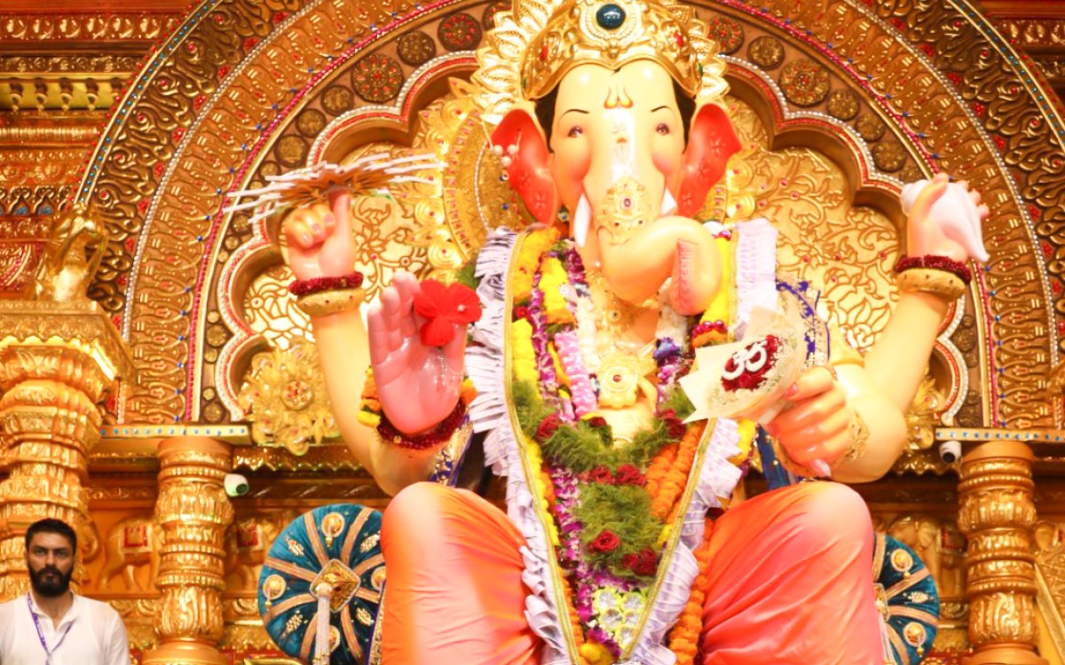 Arjun Tendulkar to tie knot with fiancee Saaniya Chandhok on March 5 ...