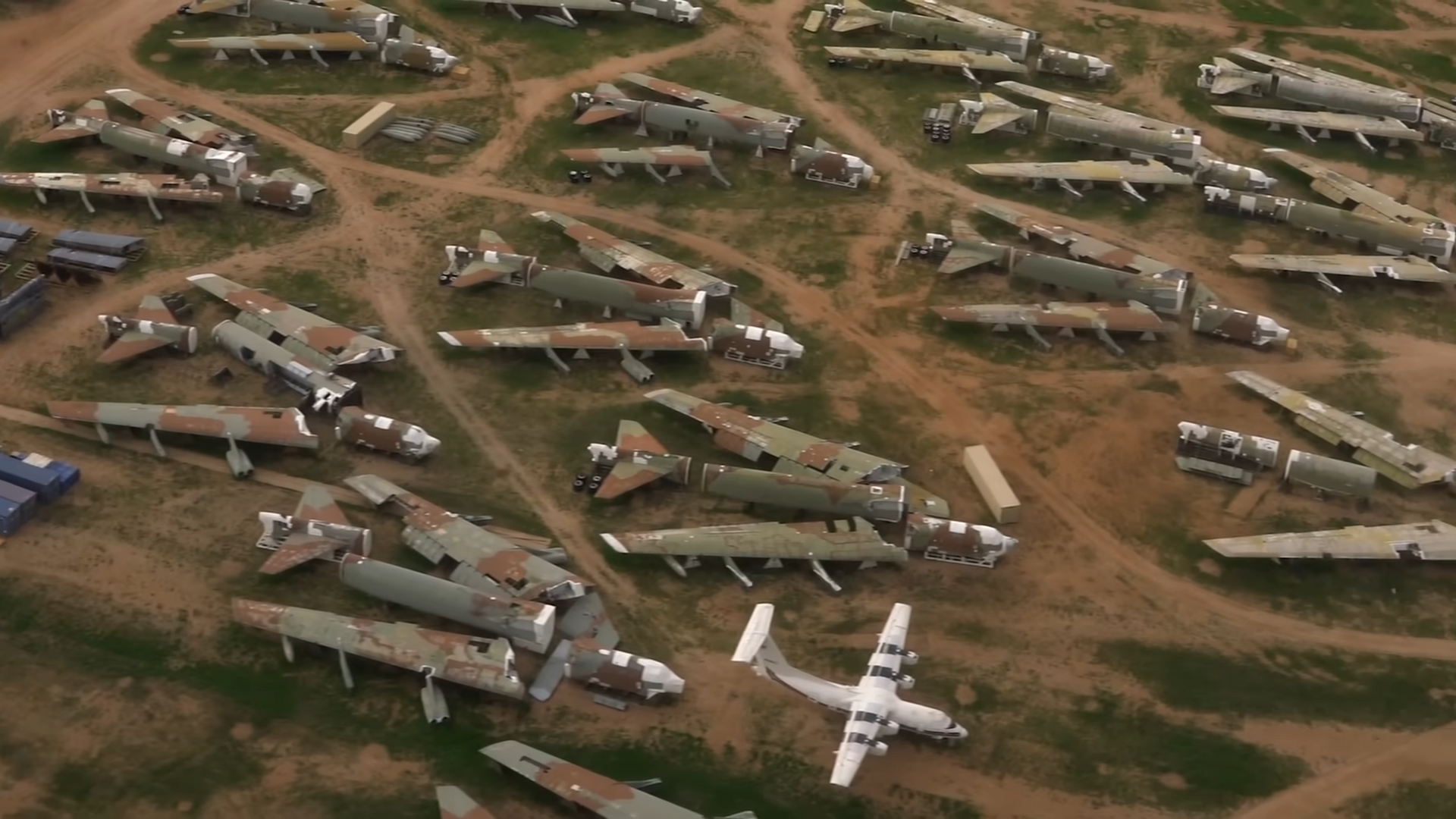 How one desert became home to 3,000 abandoned airplanes