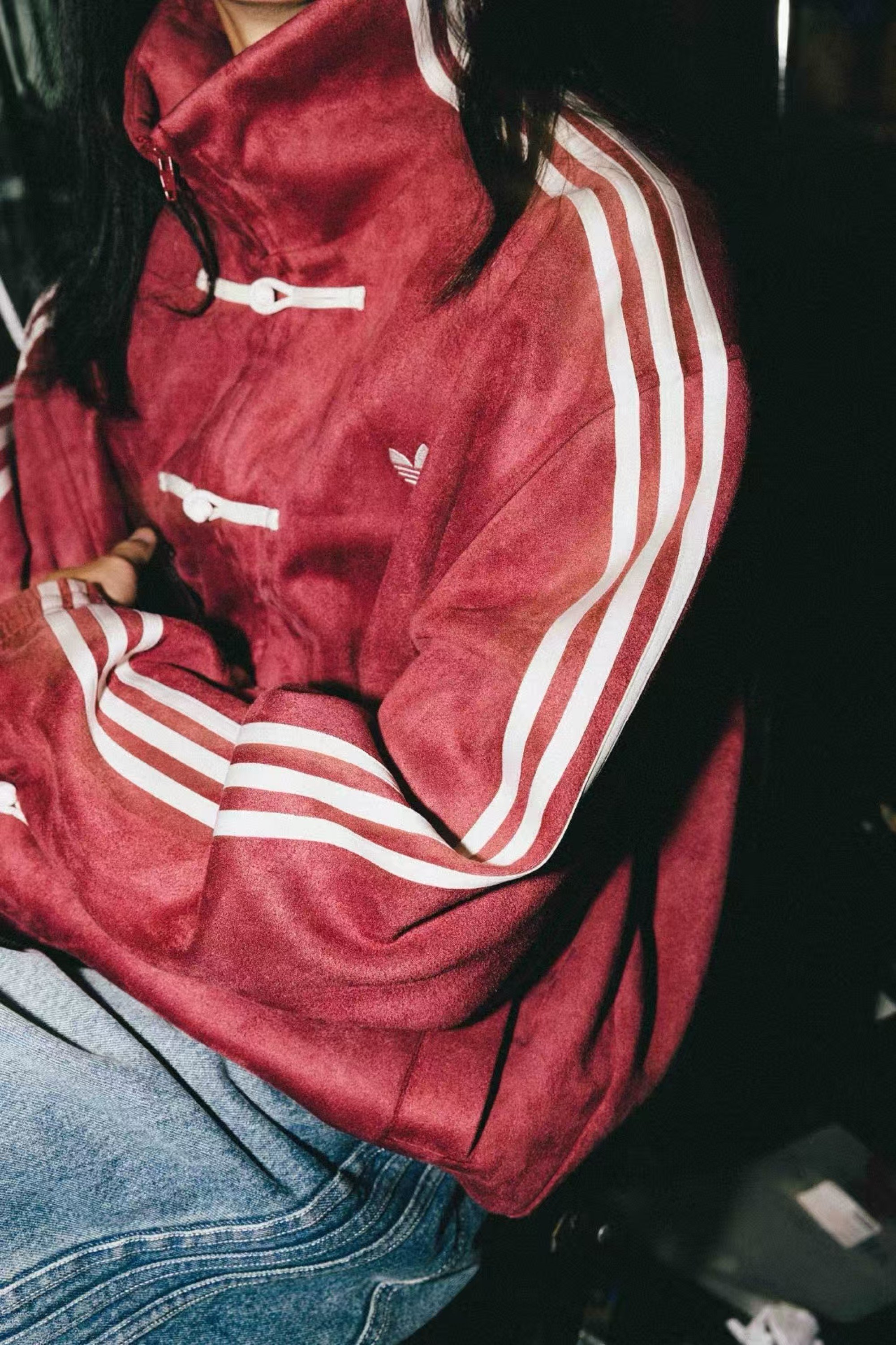 History of Chinese-style 'frog buttons', seen on viral 'Tang-style ...