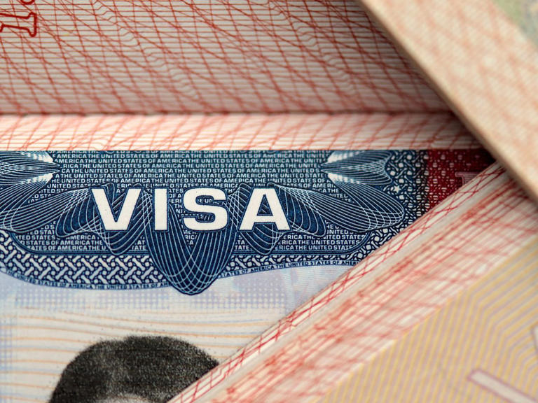 US issues big deportation warning to Indian students over law violation ...