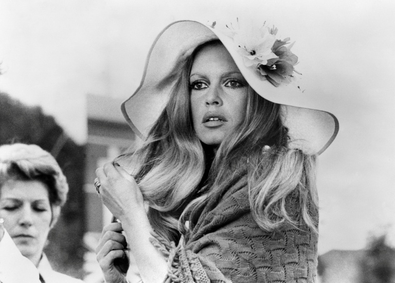 Brigitte Bardot buried in Saint-Tropez as cause of death revealed