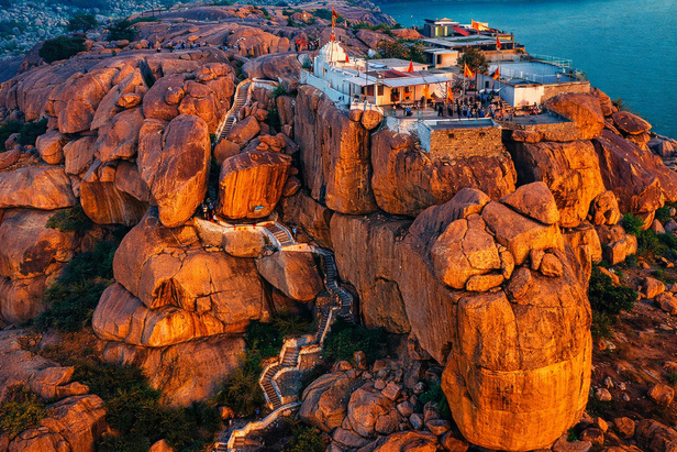 5 Hanuman temples in South India that time, war, and invasions failed ...