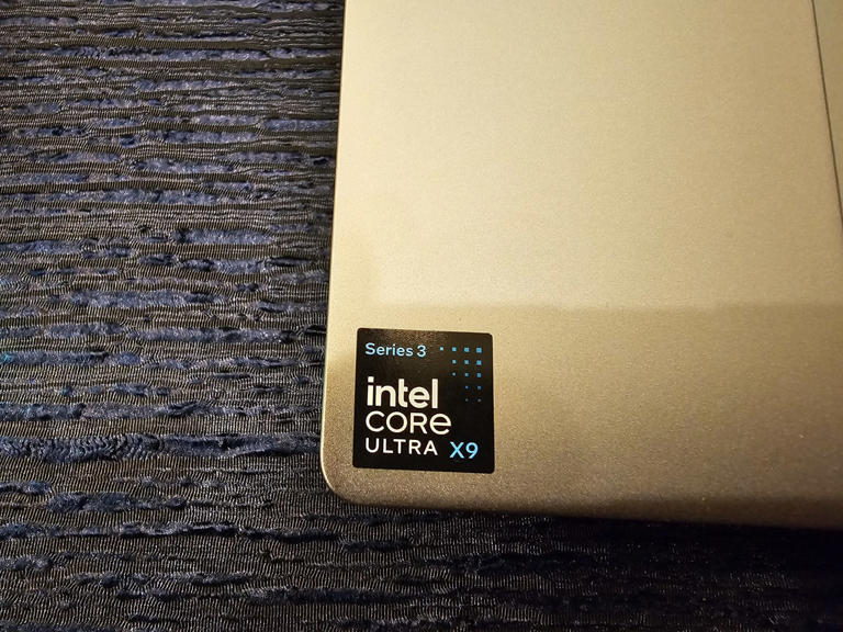 Benchmarked: Intel’s Core Ultra 3 laptop graphics challenge RTX GPUs