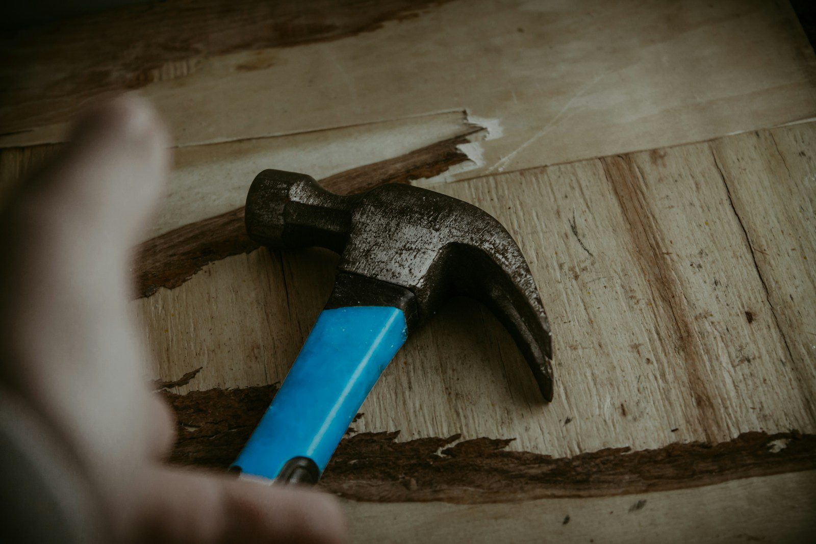 6 old garage tools people rarely use anymore