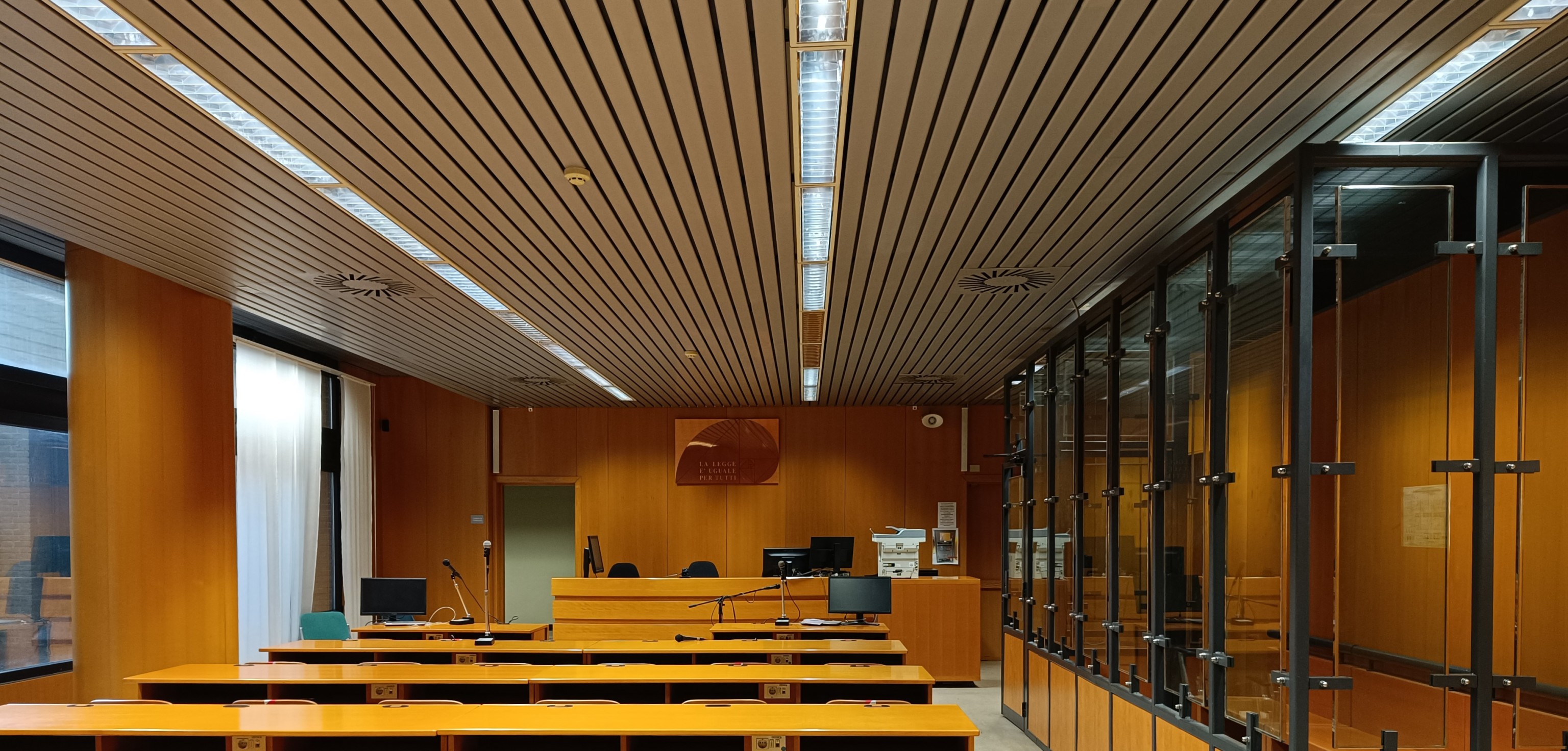 Stalking a parenti dell'ex moglie, compreso il nipote disabile