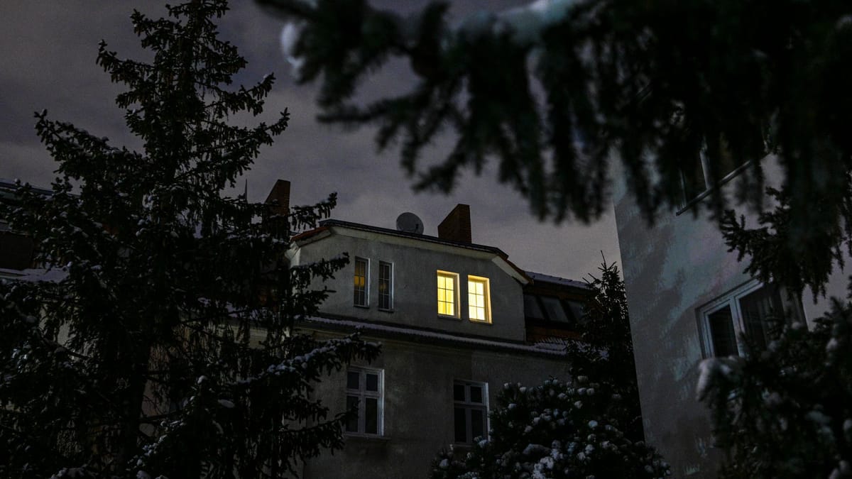 Frau stirbt während Stromausfall: Polizei spricht