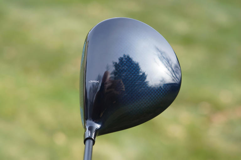 Mizuno enters a new era with the JPX ONE driver for 2026