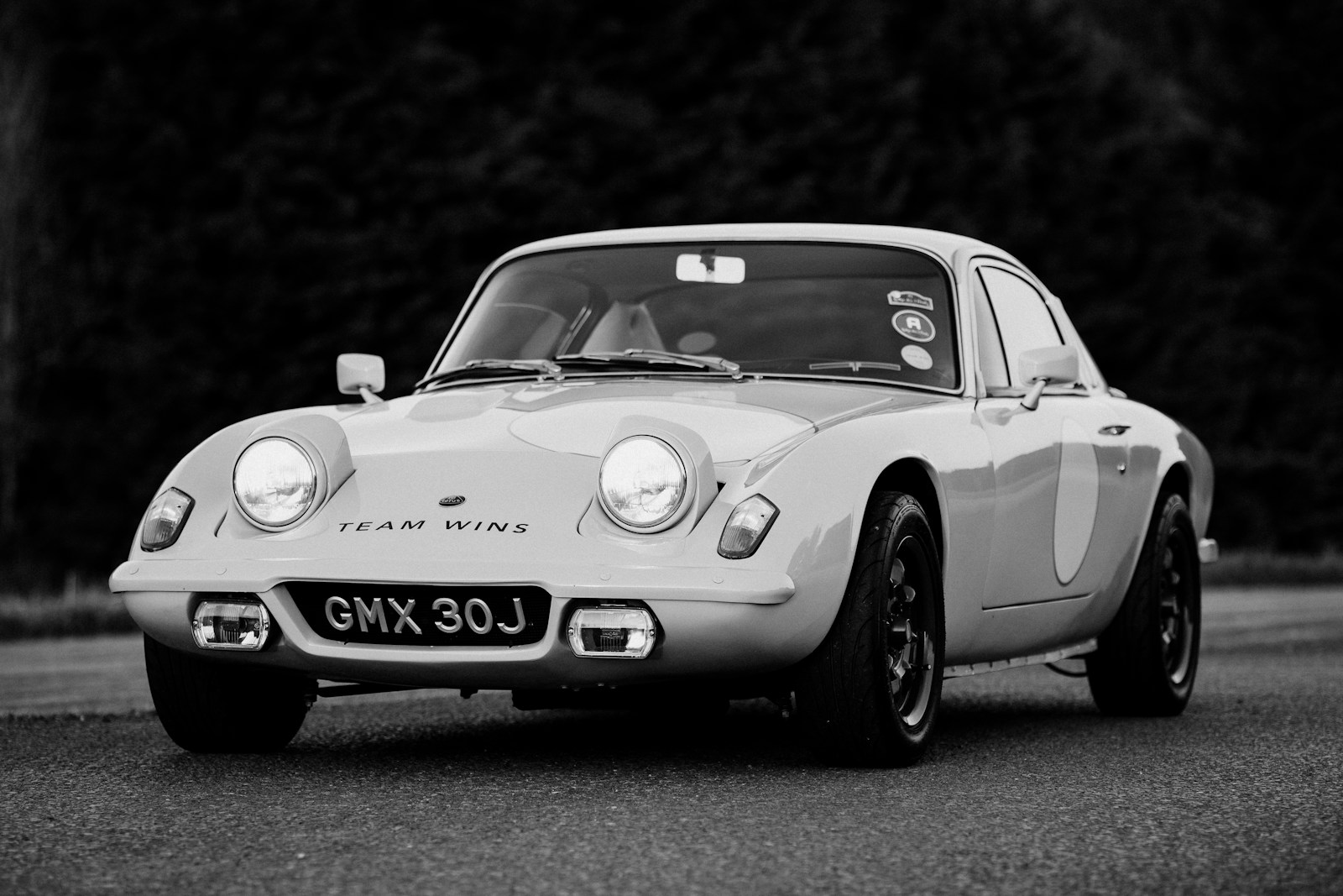 6 classic sports cars that deserve more attention