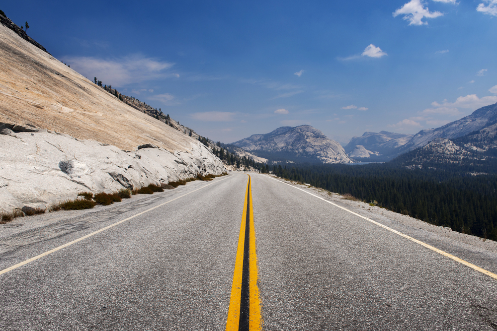 Scenic drives in the Sierra Nevada
