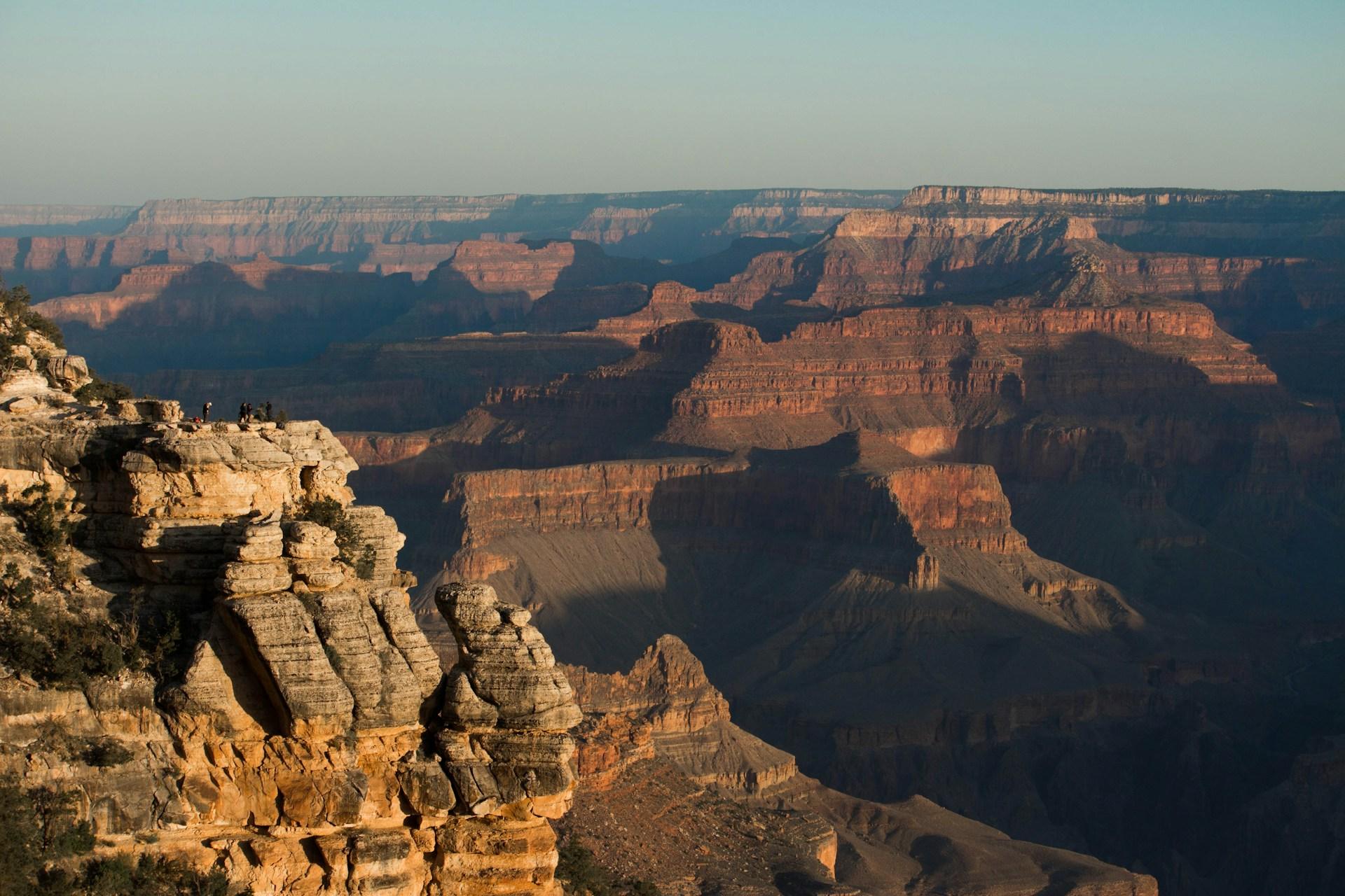 10 tourist traps that are actually worth the hype (and 5 that aren’t)