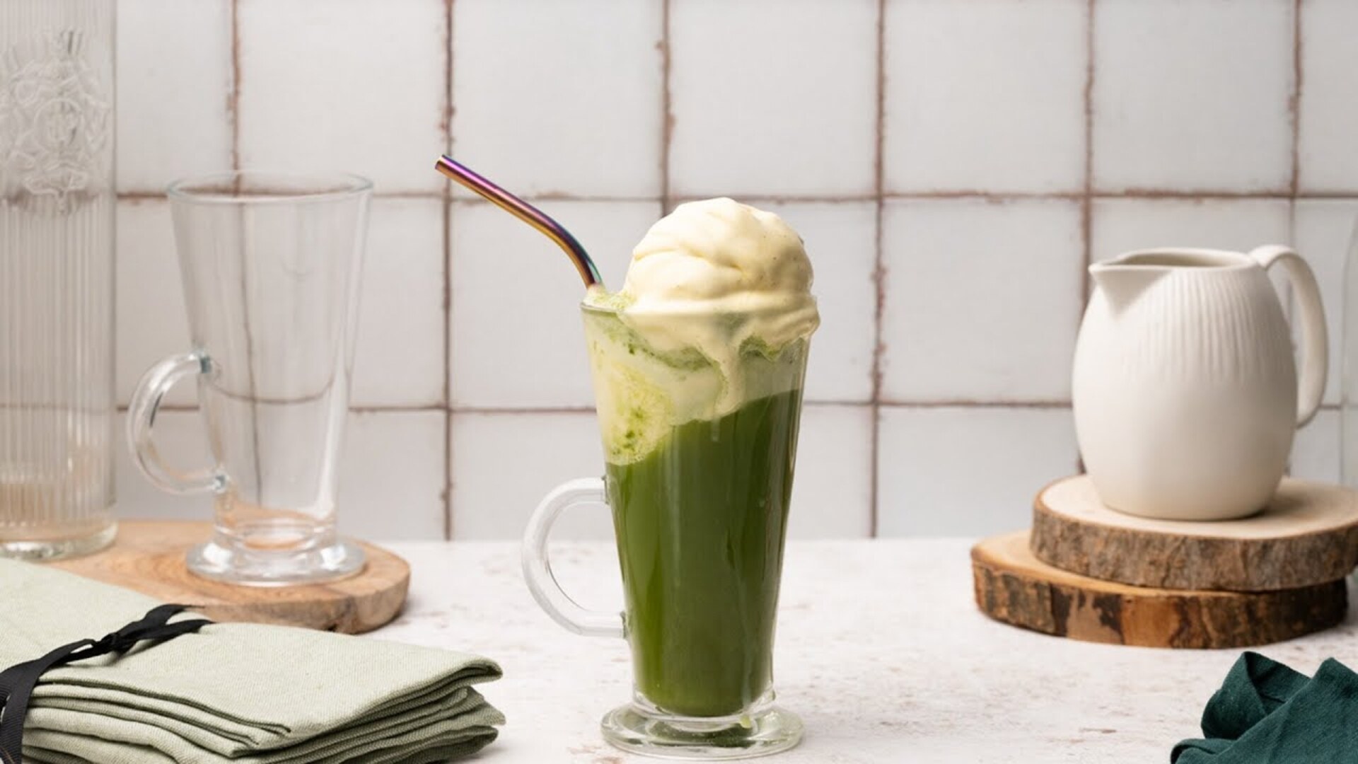 Vanilla matcha ice cream floats recipe