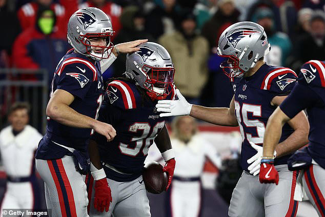 What NFL players really eat on gameday: Fans stunned by video from ...