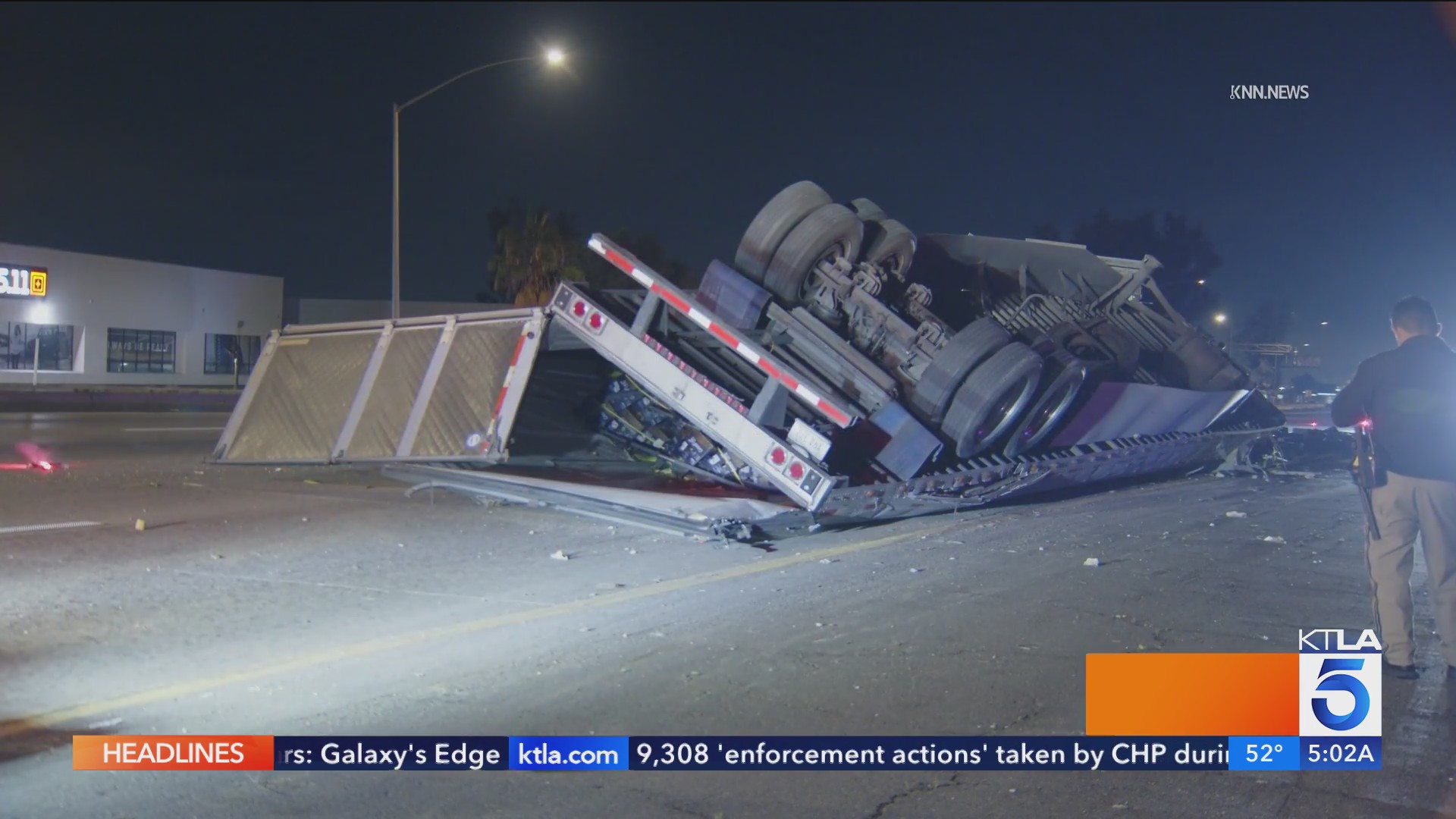 Overturned big rig spills corn across 10 Freeway, shutting lanes in San ...