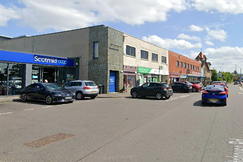 Masked Edinburgh gang attempt to steal supermarket ATM before ramming ...