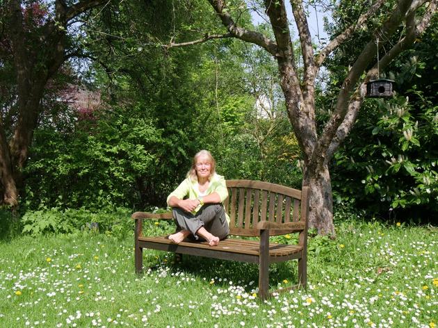 Würmtaler Umweltpreis: Margit Hiller verwandelt Ödnis in artenreiches ...