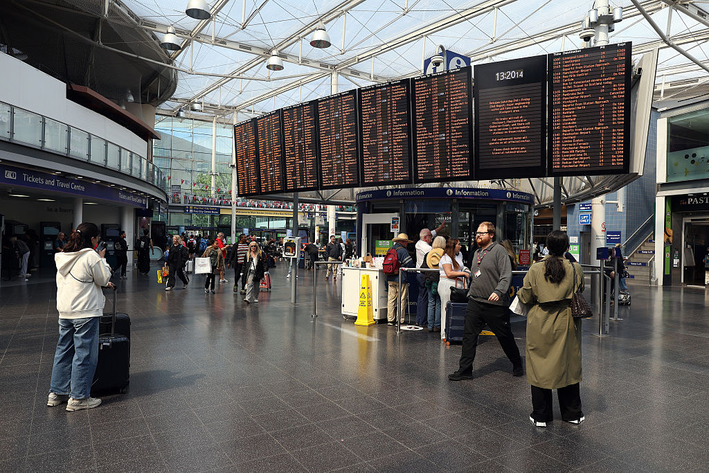 New Liverpool-Manchester rail line 'to be built' via airport with city ...