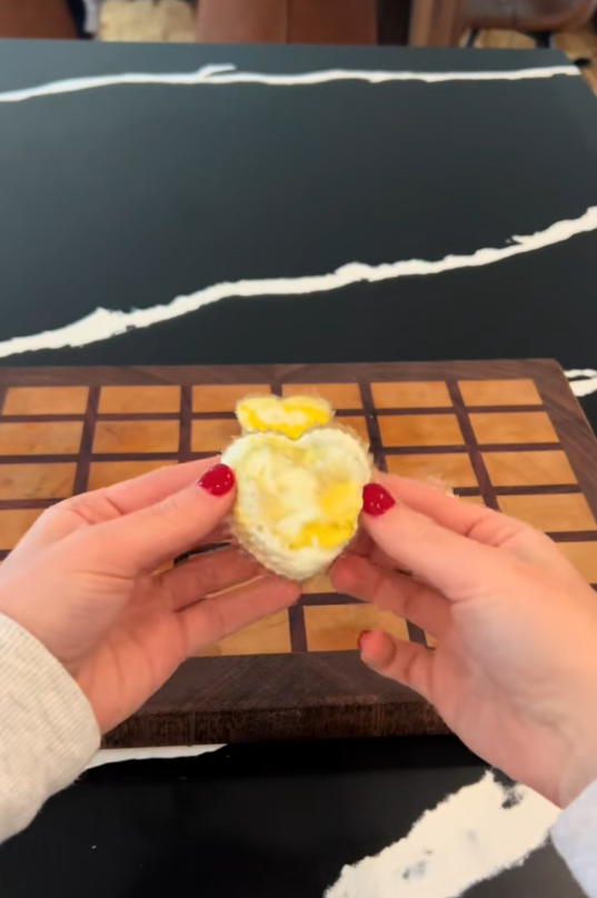 Making eggs for dogs: A simple and healthy method
