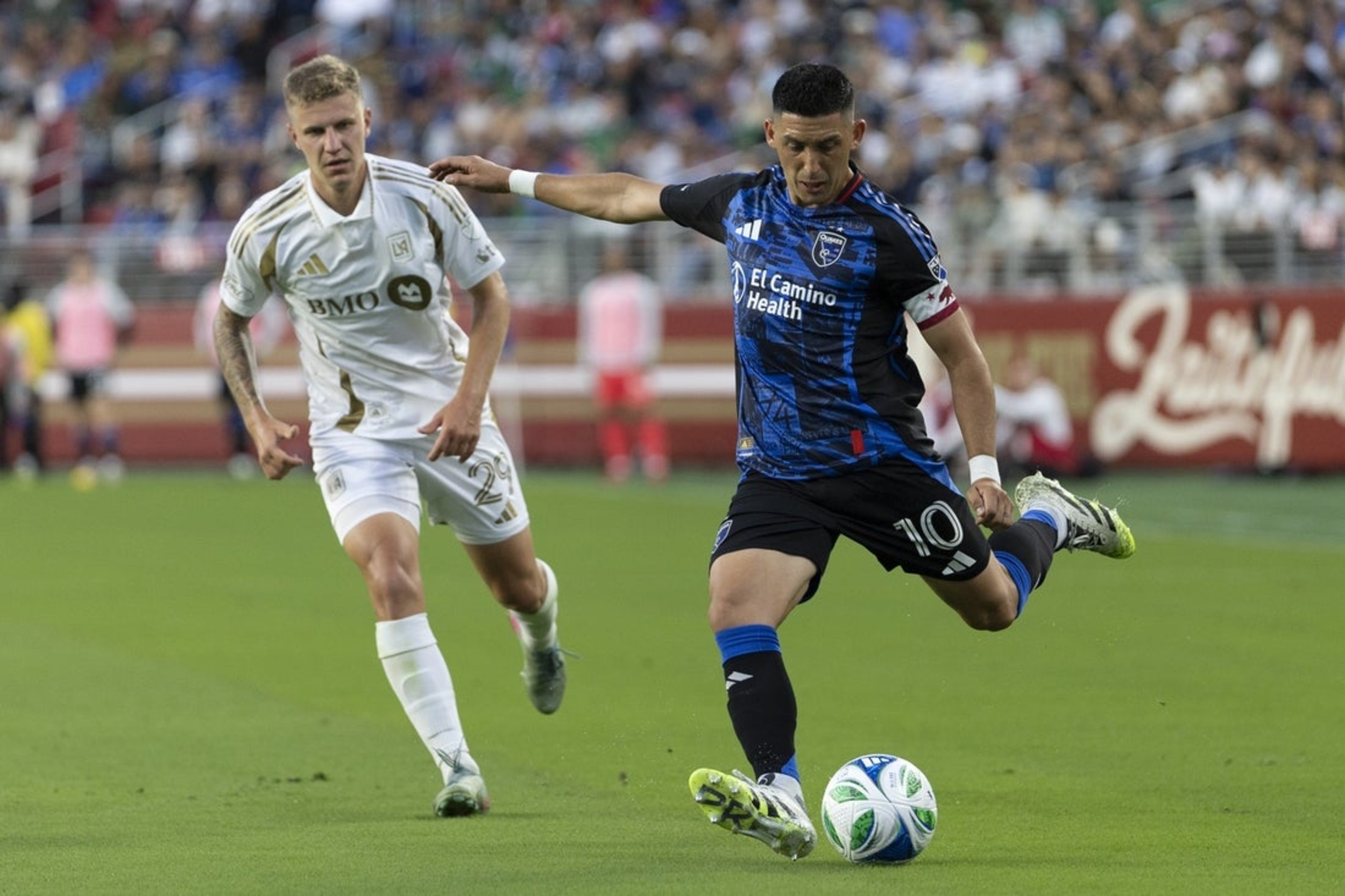 Report: Nashville SC sign winger Cristian Espinoza