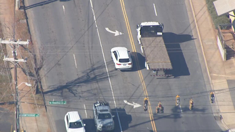 Suspect drives erratically at high speeds through Charlotte