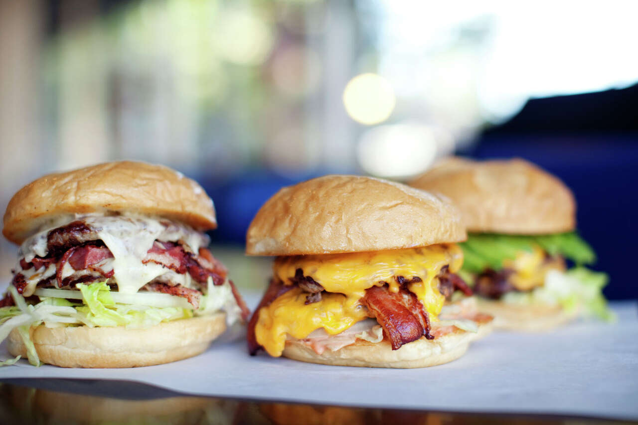 Frankfort Rotary Club to host Betsie Bay Burger Battle