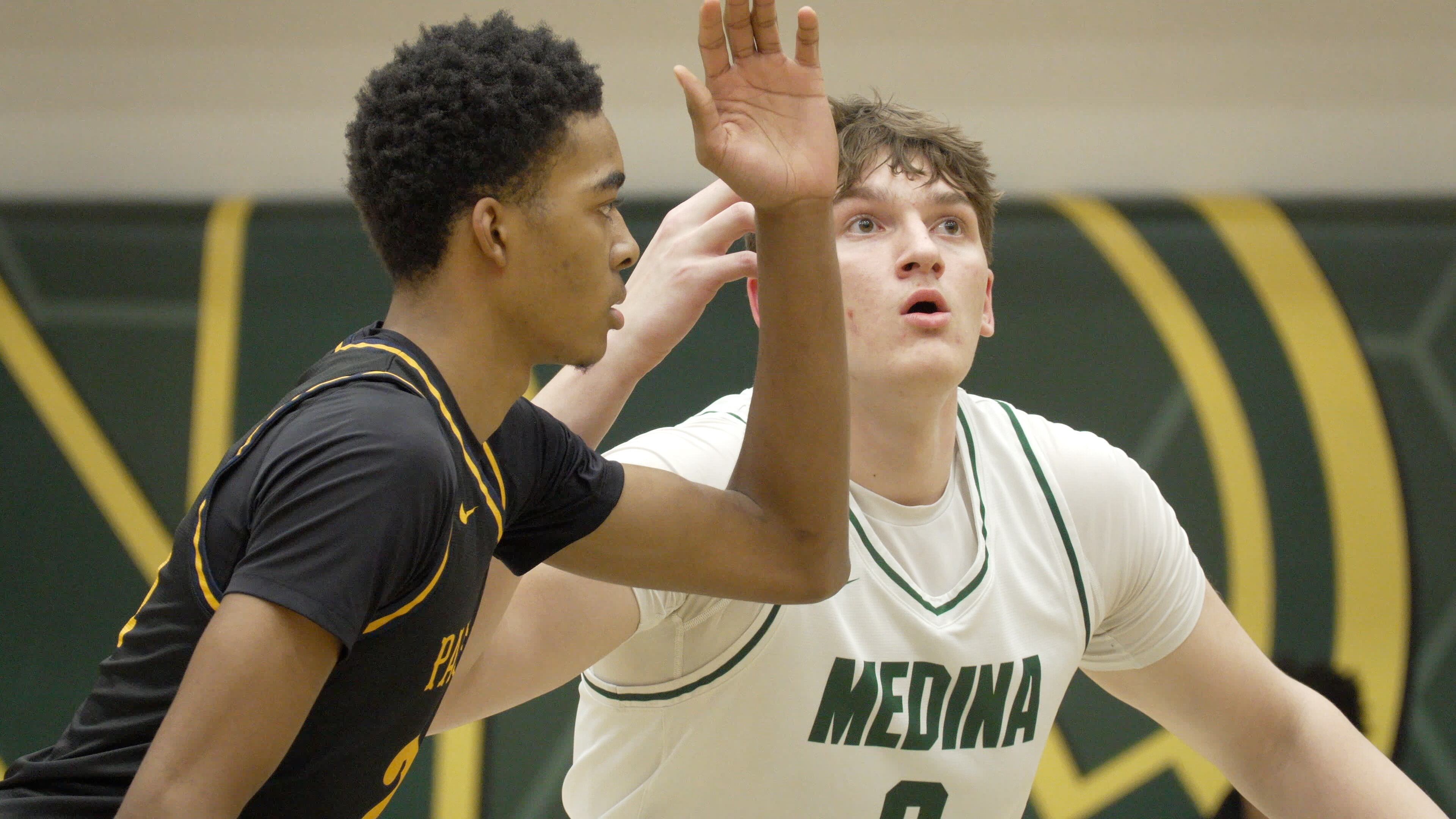Boys basketball scoreboard and standouts from Jan. 6