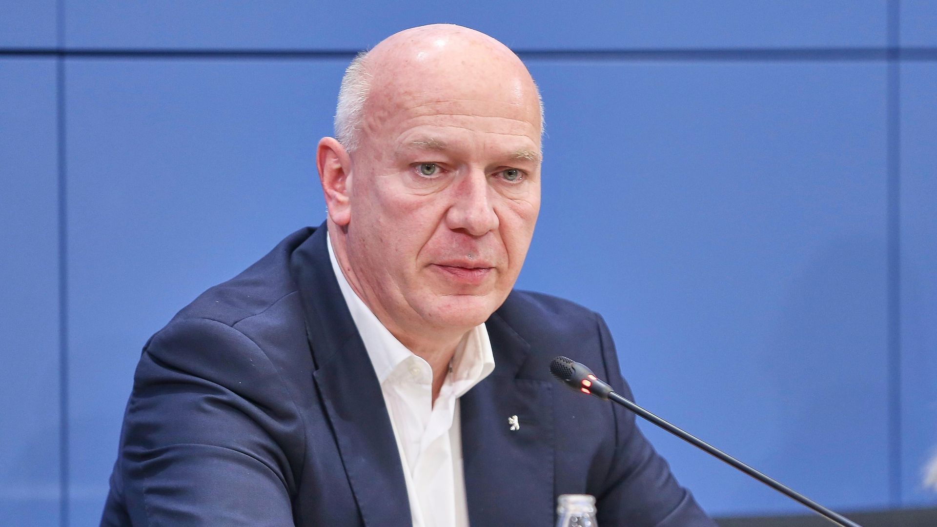 Berlin: Bürgermeister Kai Wegner spielte offenbar Tennis während des ...