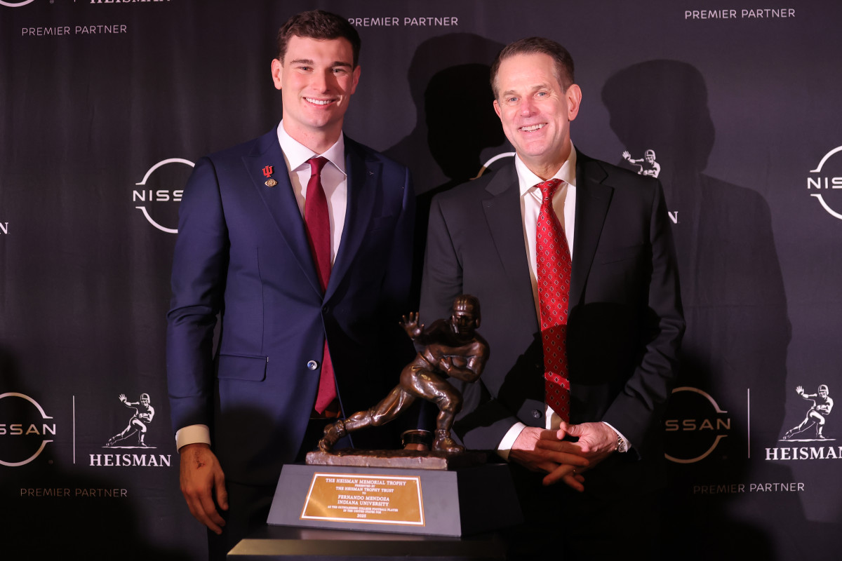 There are rumors NFL team can get Fernando Mendoza, Curt Cignetti this ...