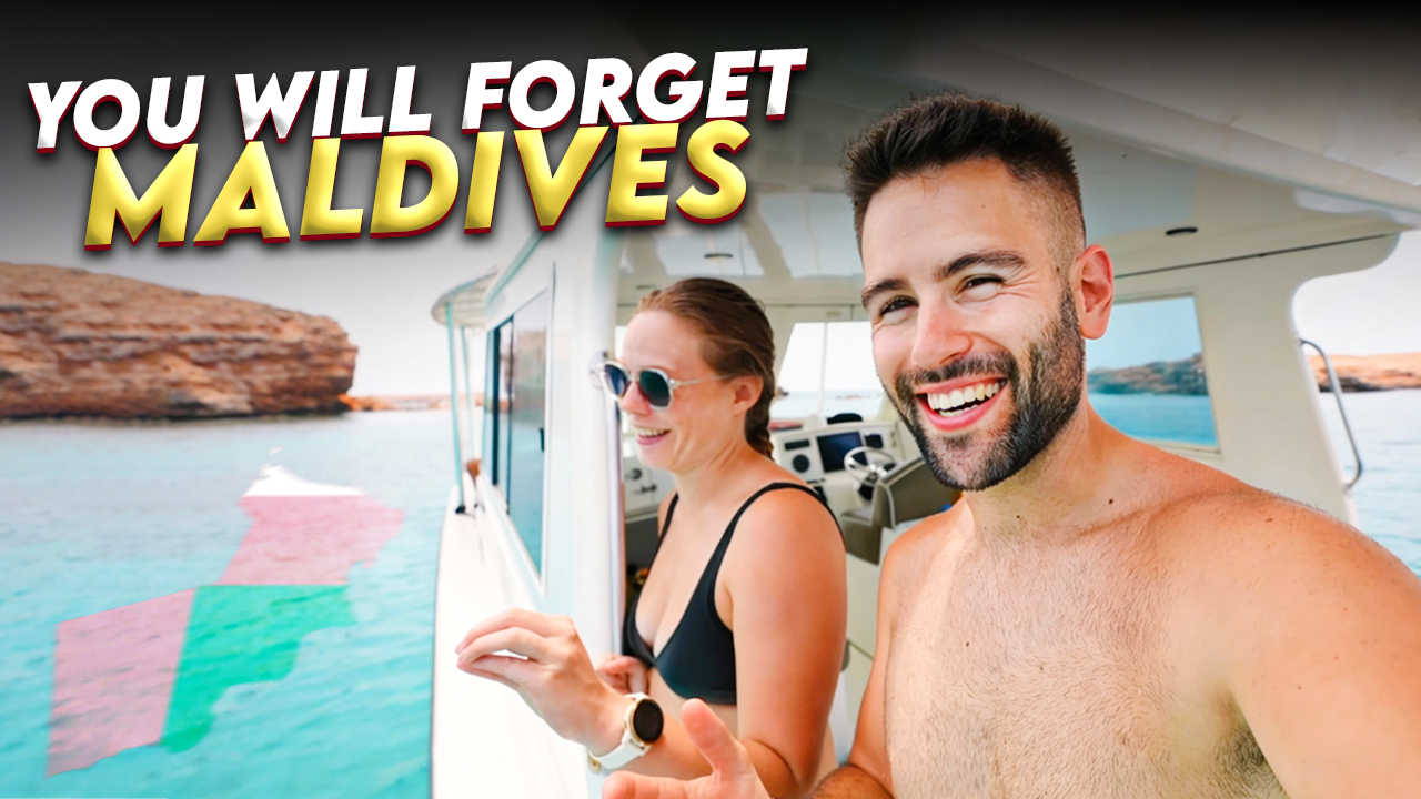 The most beautiful water in Oman: Snorkeling with sea turtles