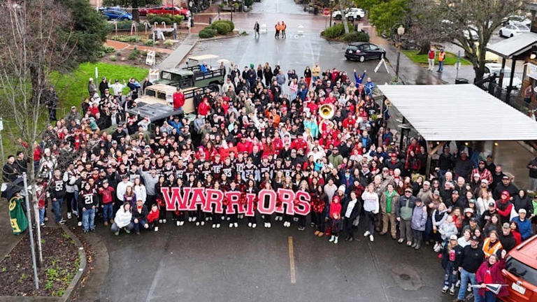 Winters High School (CA) Captured It's First-Ever CIF Football State ...