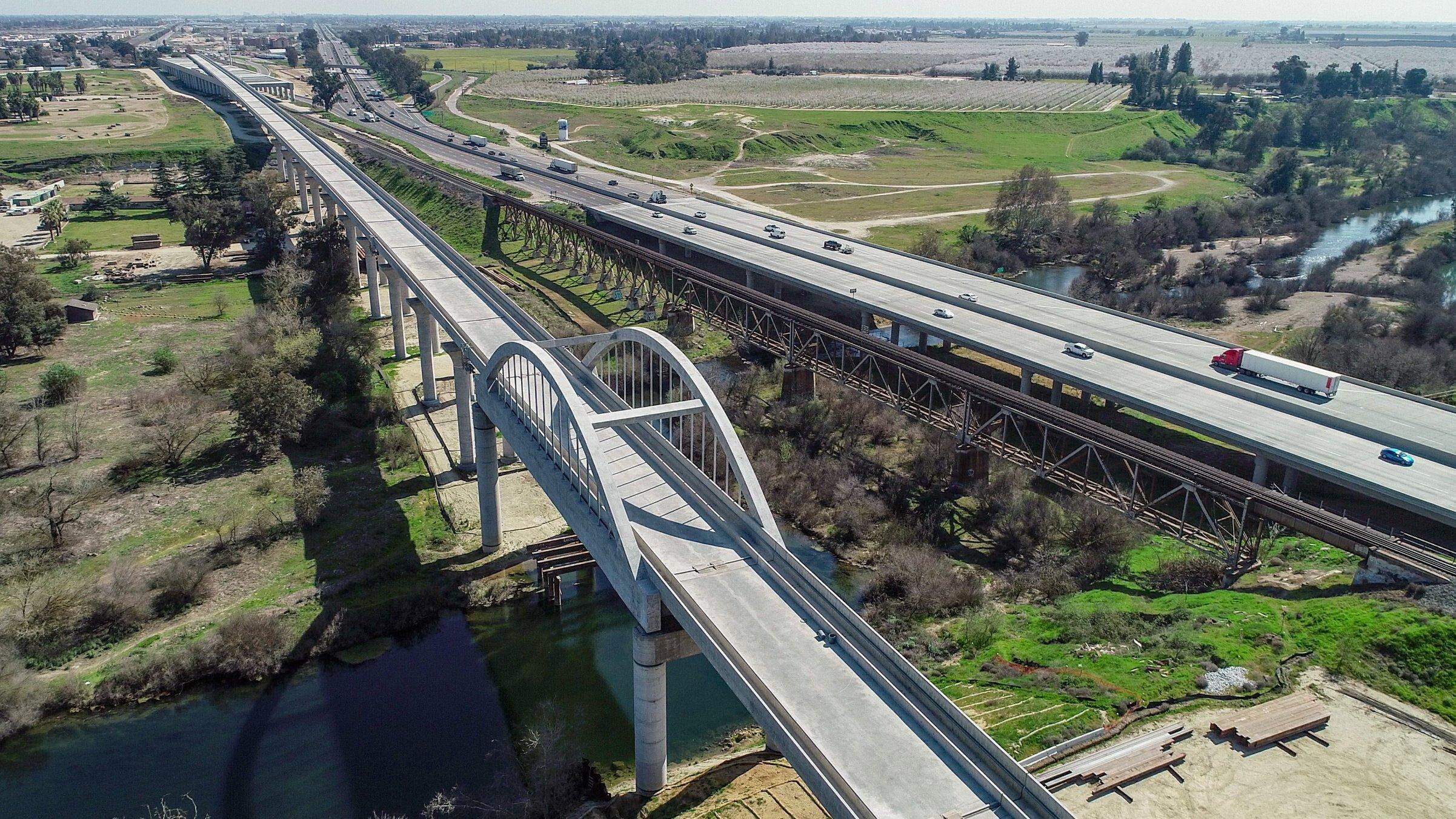 CA high-speed rail set big goals for 2026. What to watch in Fresno ...