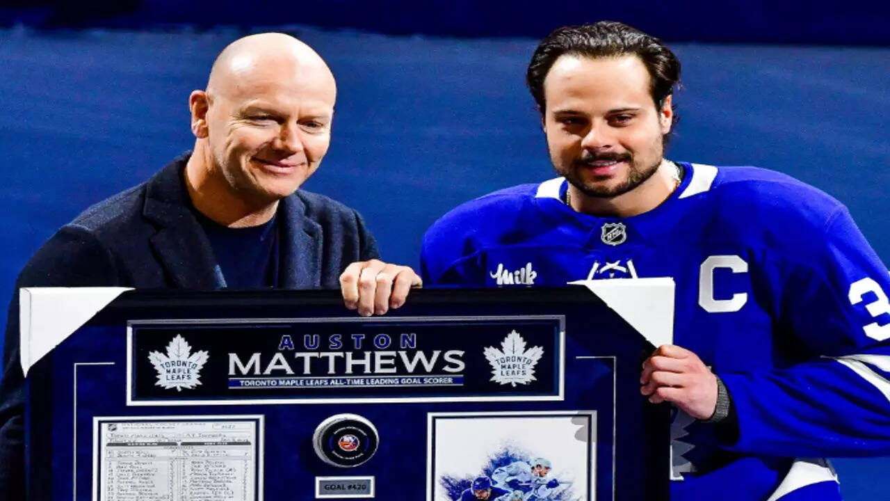 Auston Matthews honored in Maple Leafs pregame celebration after ...