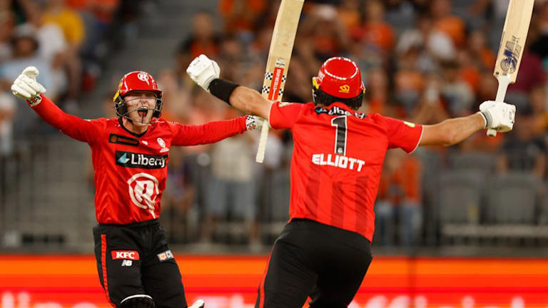 Peake performance: 19-year-old prodigy smashes last-ball six to win BBL ...