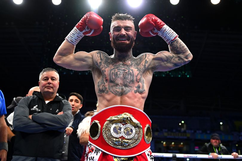 Lewis Crocker new coach announced as Belfast man says 'fight news ...