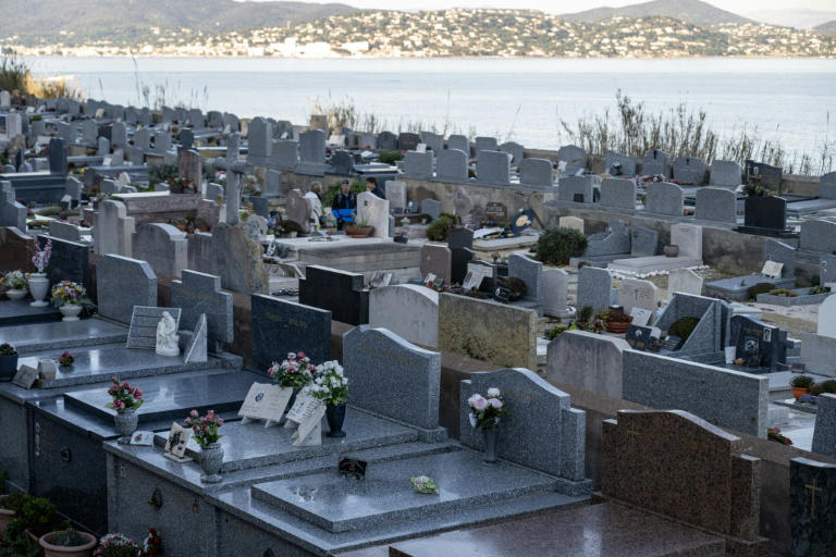 Brigitte Bardot buried in Saint-Tropez as cause of death revealed