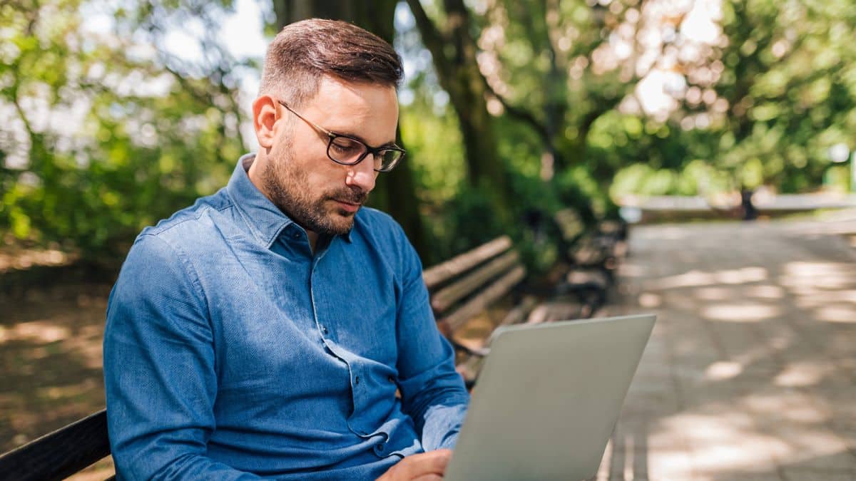 15 affordable online businesses anyone can start