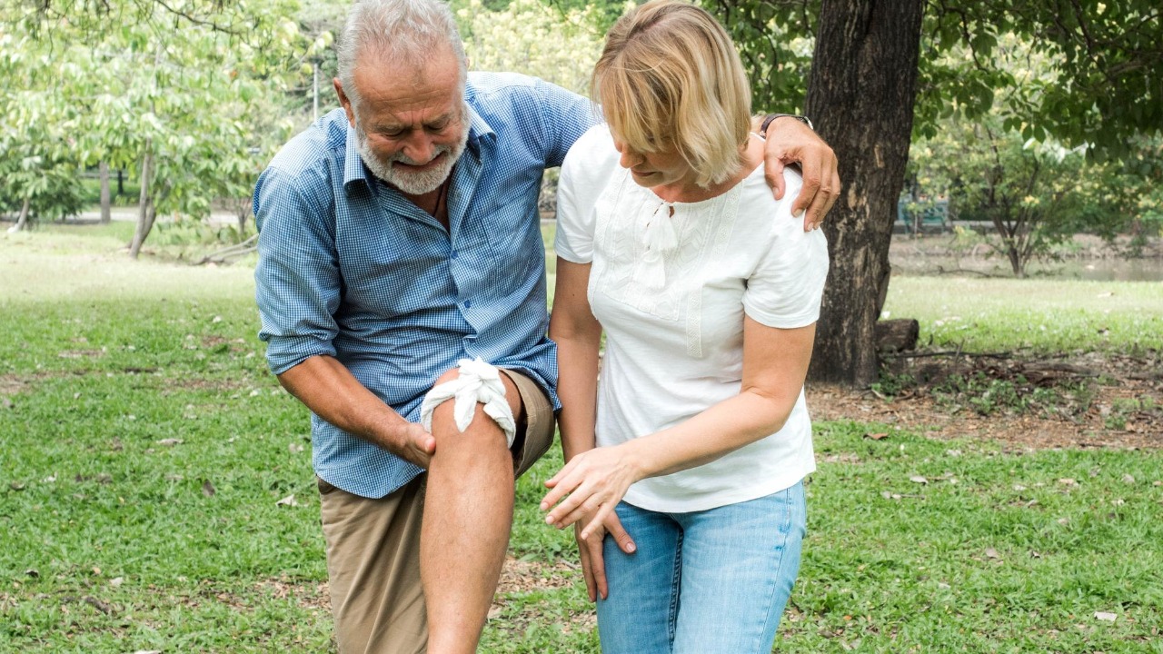 Study: Shutting down an aging enzyme helped knee cartilage grow back