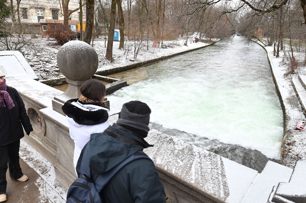 Eisbachwelle: OB Reiter: „Ich will, dass im Frühjahr wieder gesurft ...