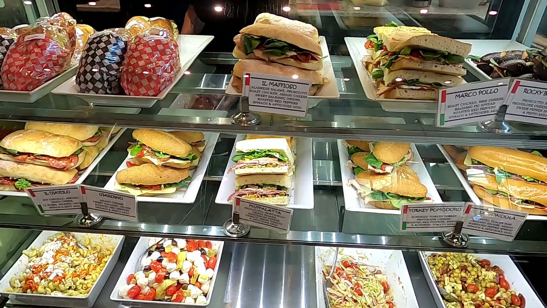 Victoria BC’s best cheap eats! Food tour under $10 | Budget food vlog