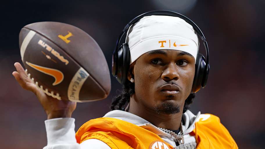 Top landing spots for Tennessee cornerback Jermod McCoy in the 2026 NFL ...
