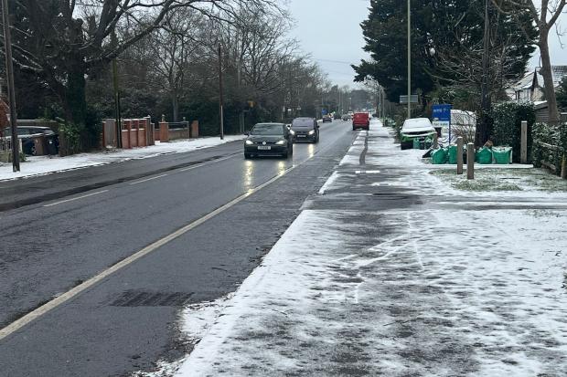 Hour-by-hour weather forecast for Reading