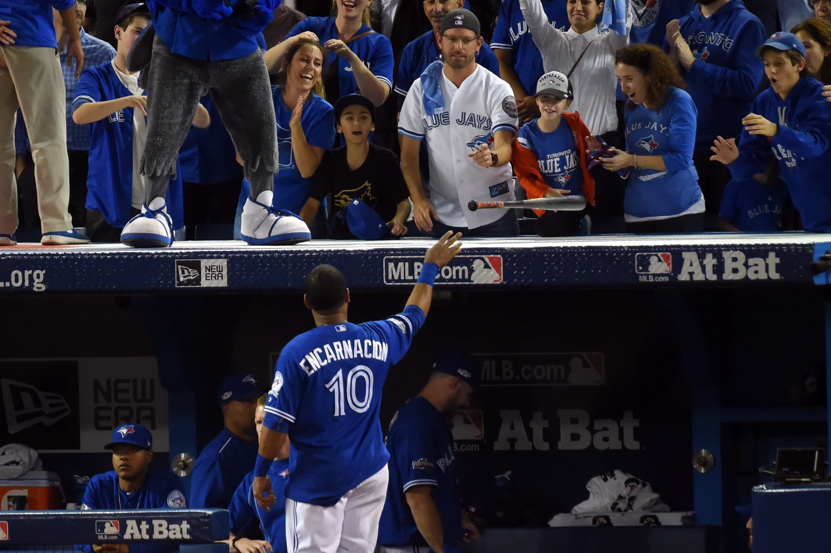 Happy birthday Edwin Encarnacion