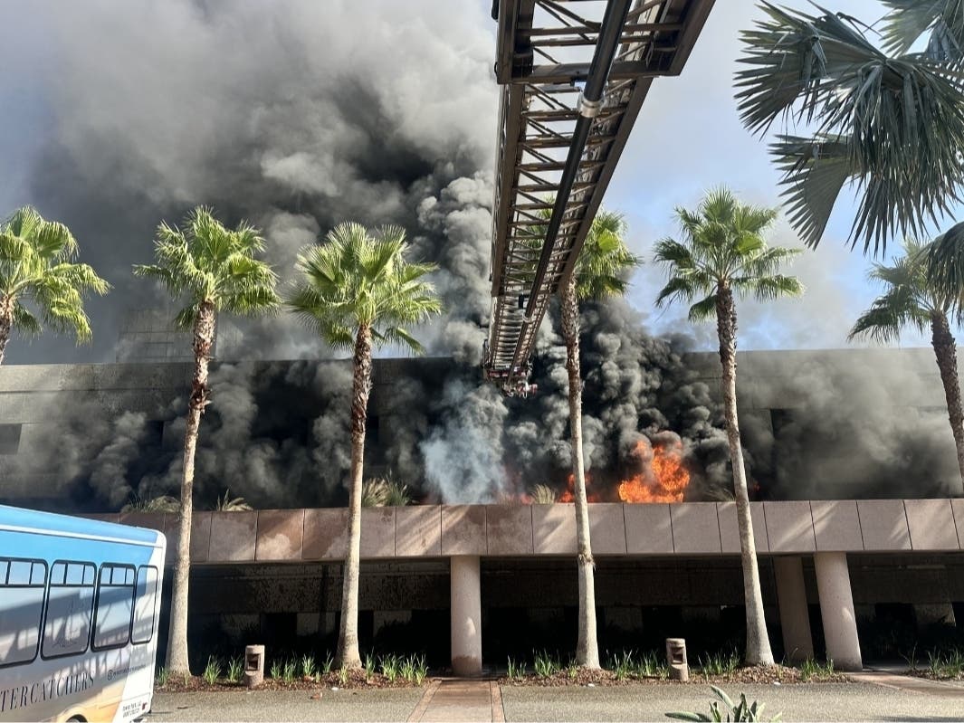 10 cars damaged in fire at Grand Hyatt Tampa Bay parking garage: Officials