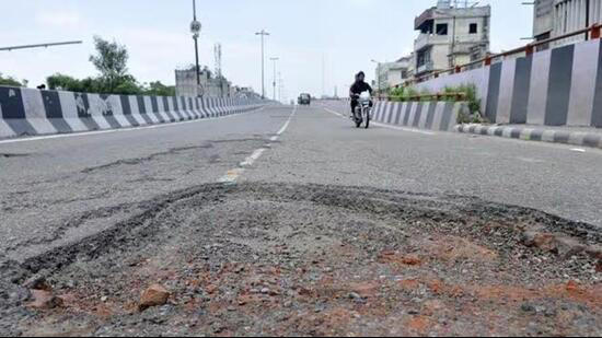 CSIR hands bio-bitumen production licences to Indian manufacturers ...