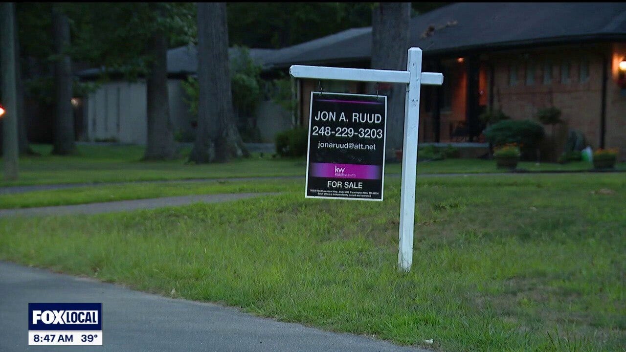 Realtor Andre Abney breaks down the best times to buy and sell your home